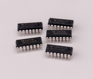 CI D-TYPE FLIP FLOP POS TRG DUAL 14 DIP – SN74LS74AN – Loja Uninter